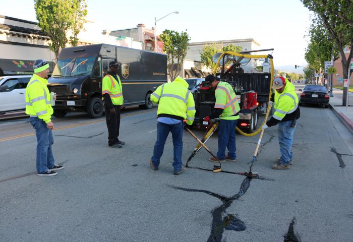 COMMENTARY: The Road To Nowhere – Too Few Bucks To Maintain City Roads ...