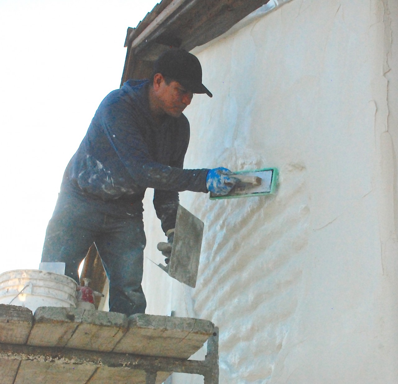 San Juan Bautista's Juan de Anza Adobe preserved with new plaster ...