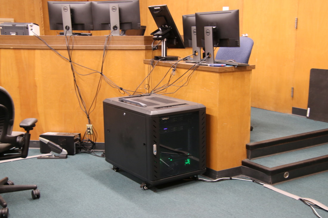 County election office holds public demonstration of voting system ...